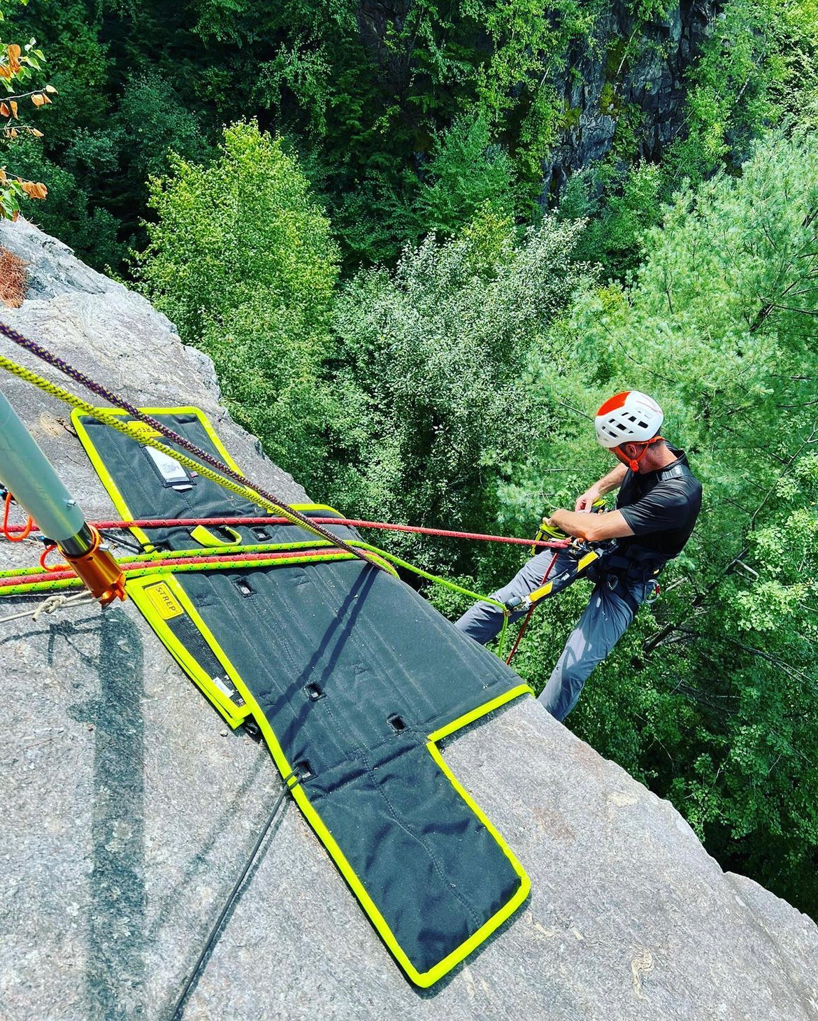 EDGE-PACK – Coast Ropes and Rescue